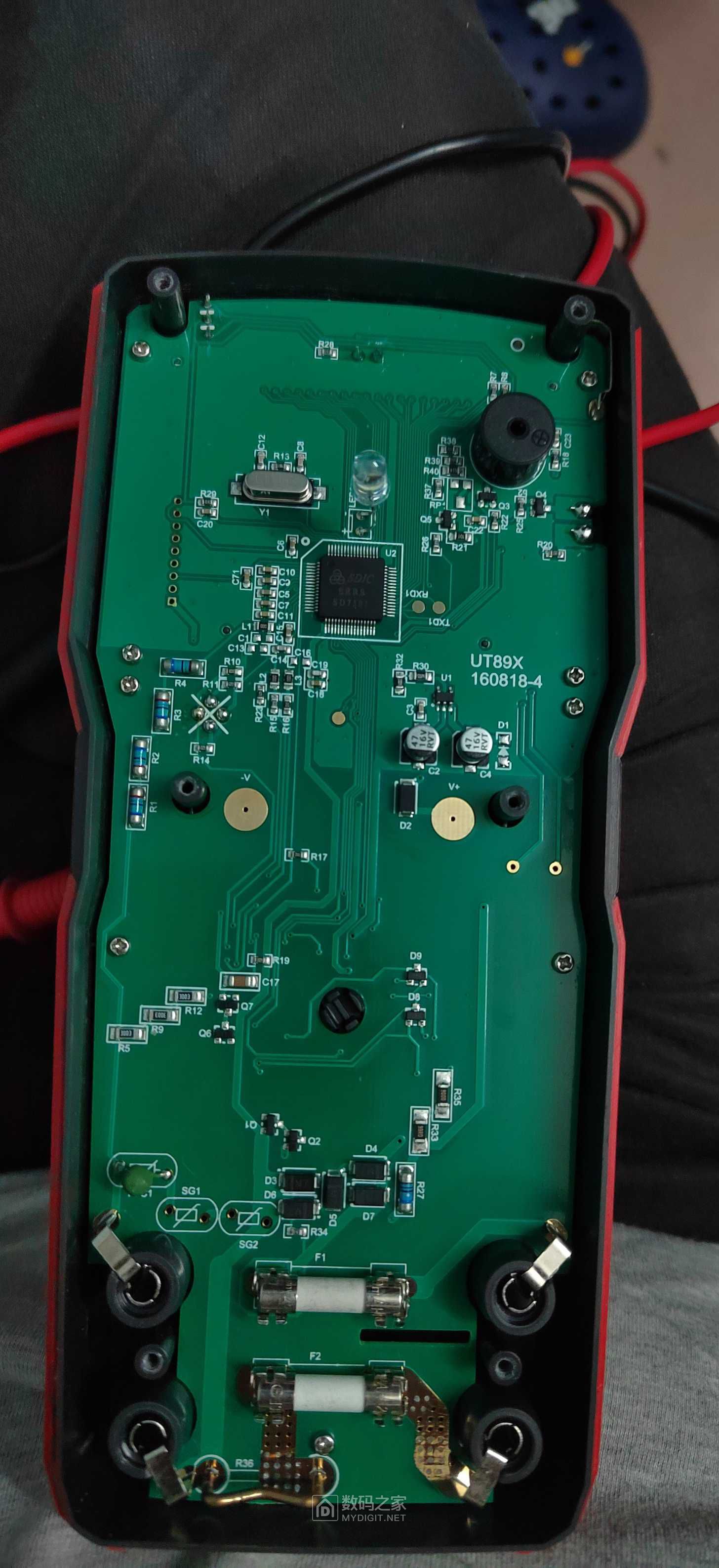 优利德万用表UT89X - 拆机乐园 数码之家
