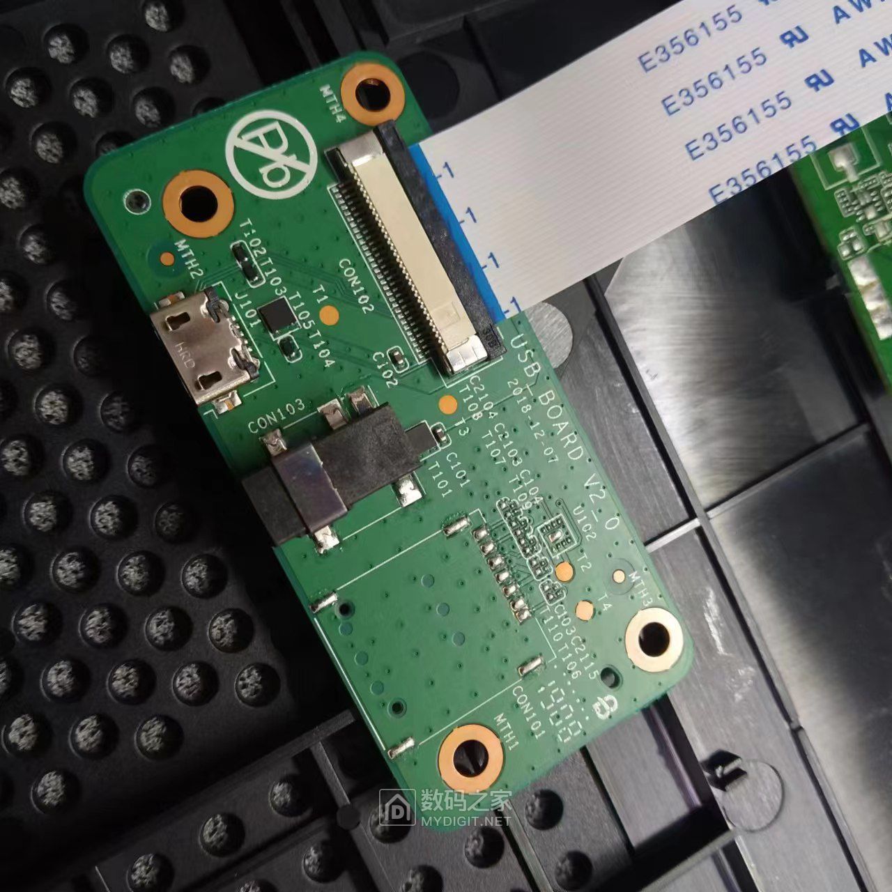 帮邻居维修一台“小度在家1C”，结果入坑了，白白拆解了，还好没拆坏。 - 拆机乐园 数码之家