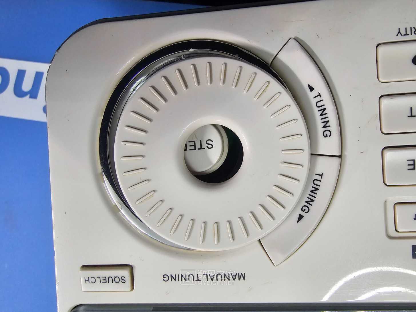 山进ATS-909X收音机简单问题处理 - 维修达人 数码之家