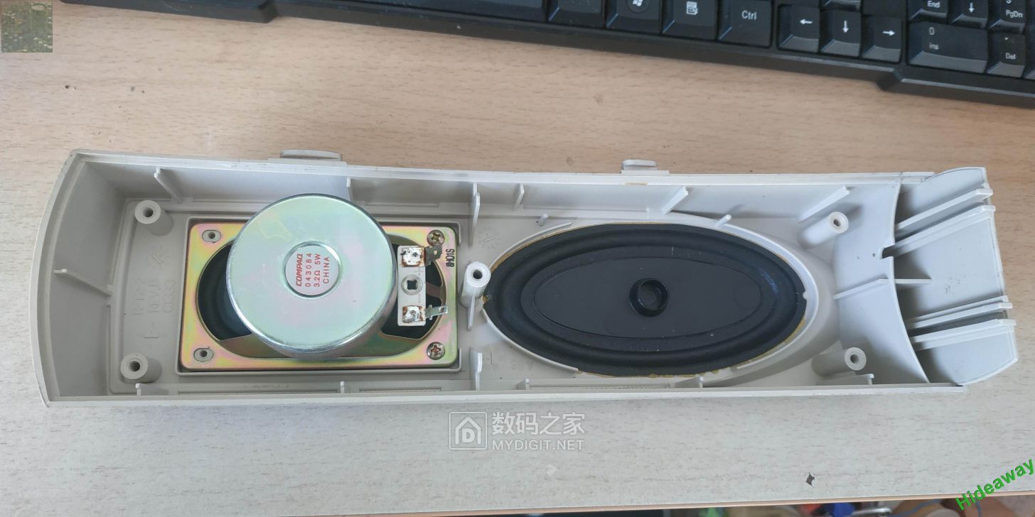 拆个JBL-Pro小音箱，这音响居然是封闭的没有开孔 - 拆机乐园 数码之家