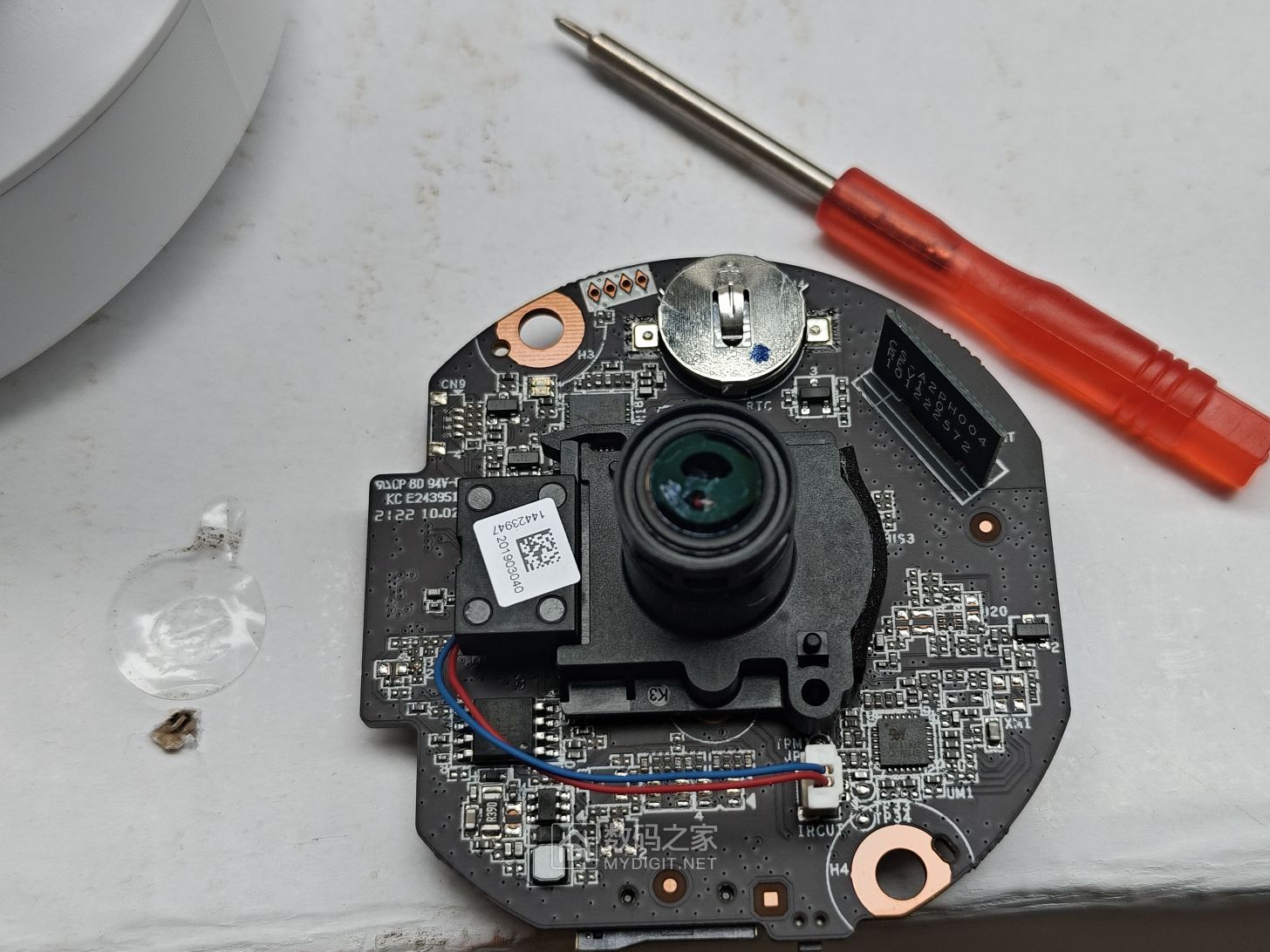 移动版的萤石摄像头cs-my3-3why拆解。如何解绑？ - 拆机乐园 数码之家