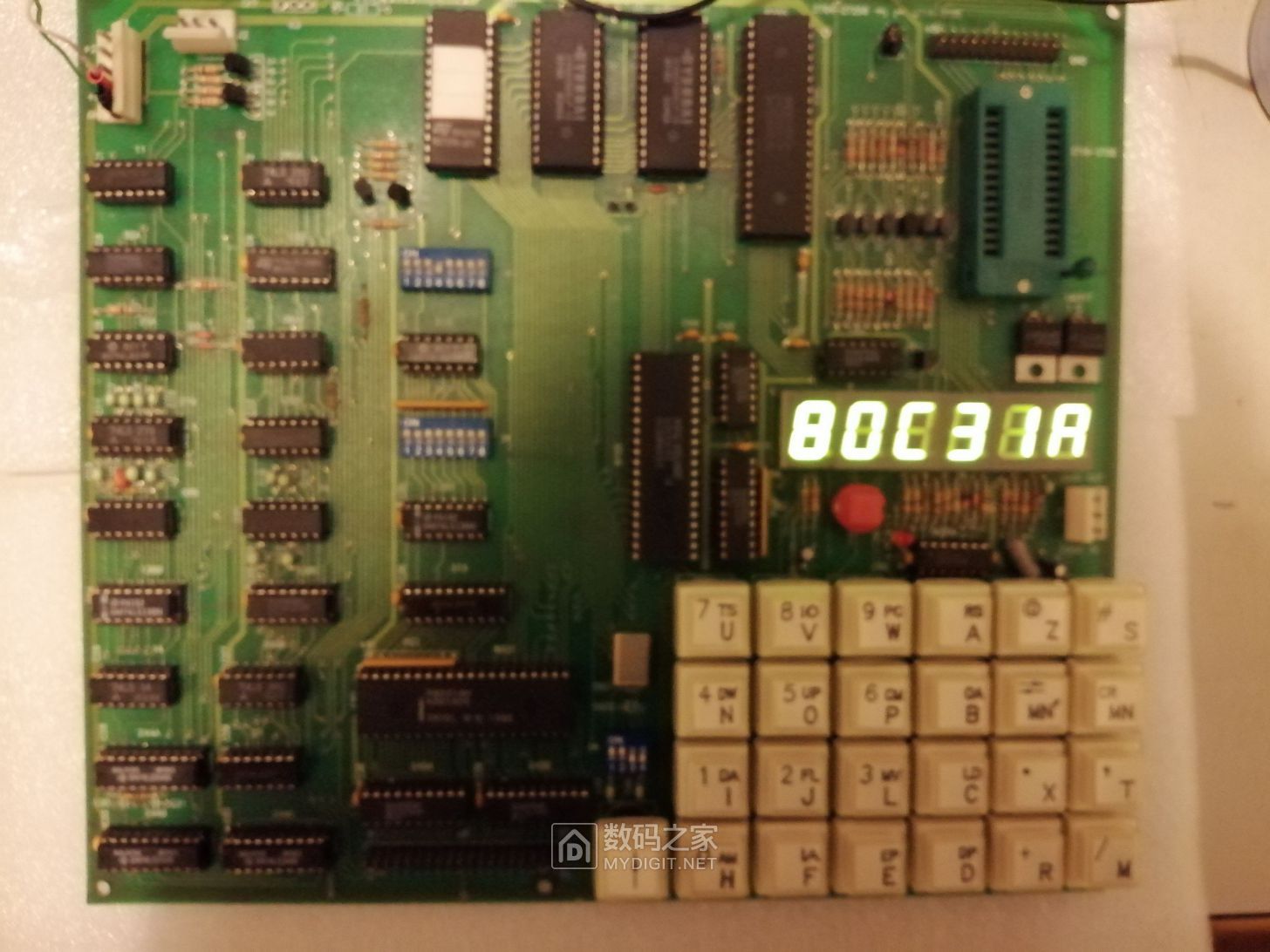 INTEL 8031 CPU 单板机 - 硬件博物馆 数码之家