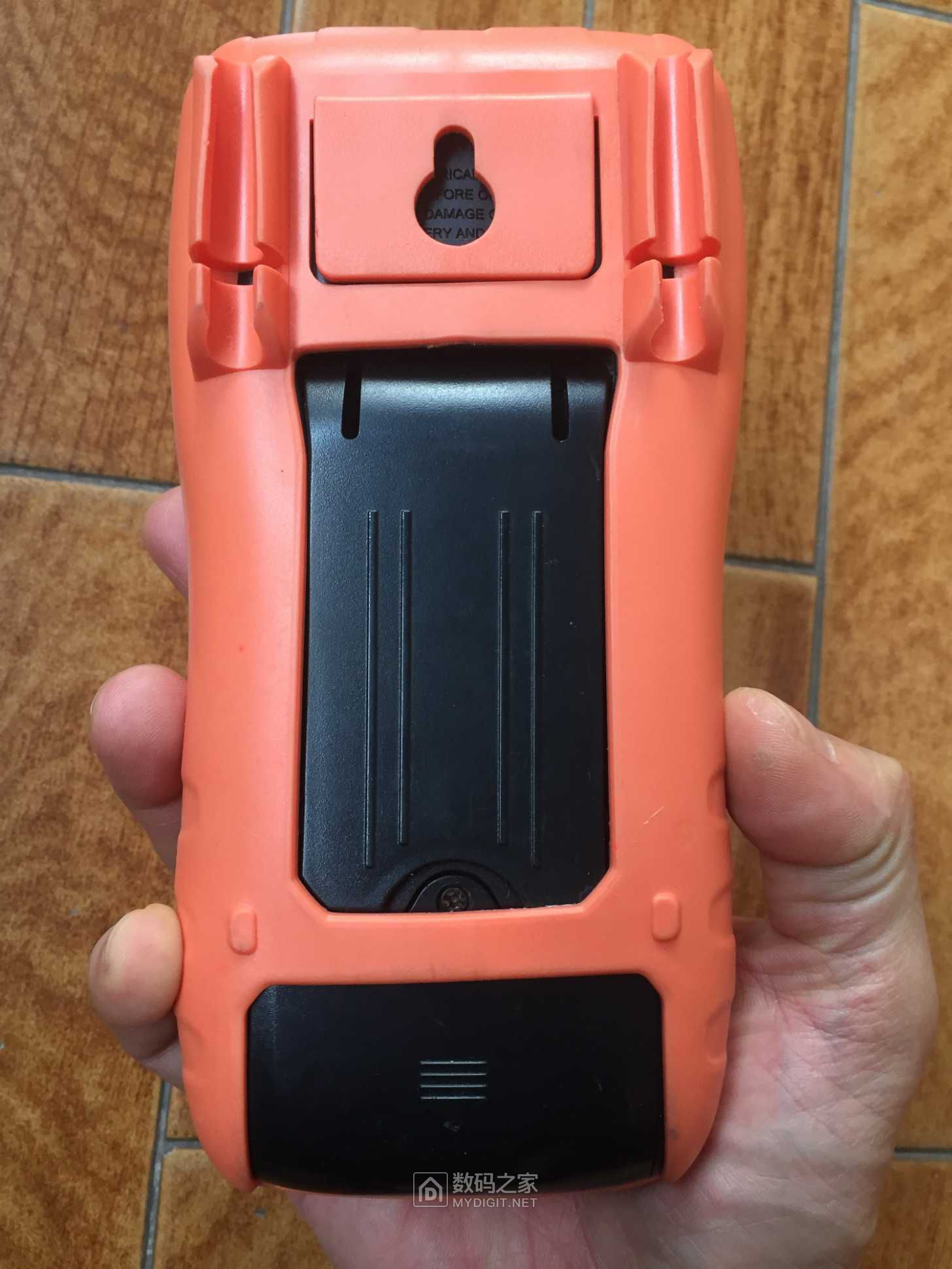 拆一个胜利万用表VC97 - 拆机乐园 数码之家