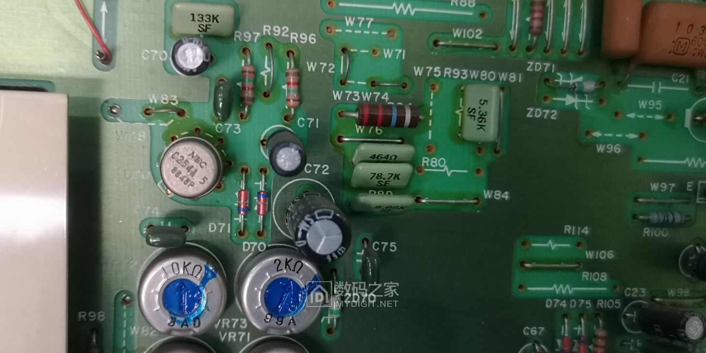 分享一个2000年生产的Yamatake Honeywell DCP511程序控制器 - 拆机乐园 数码之家